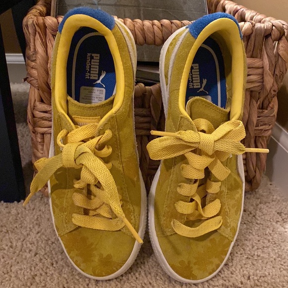 Puma | Shoes | 2 For 25 Girls Puma Sneakers Size 3us Youth Yellow ...